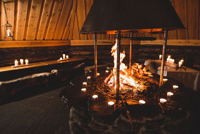 Lappish Kota Dinner - Elämys Suomi